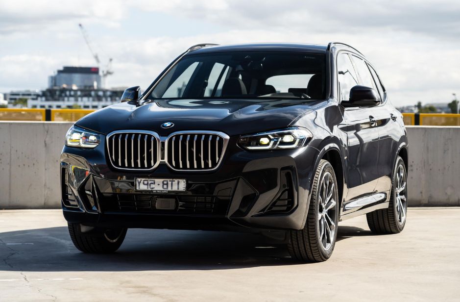 Giá Xe BMW X3 xDrive30i M Sport 2023, Đặc Điểm Và Vận Hành (T10/2024)
