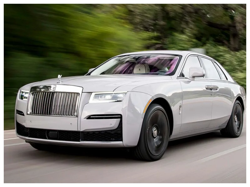 Giá Xe & Thông Số Kỹ Thuật Xe Rolls Royce Ghost (Update 7/2024)
